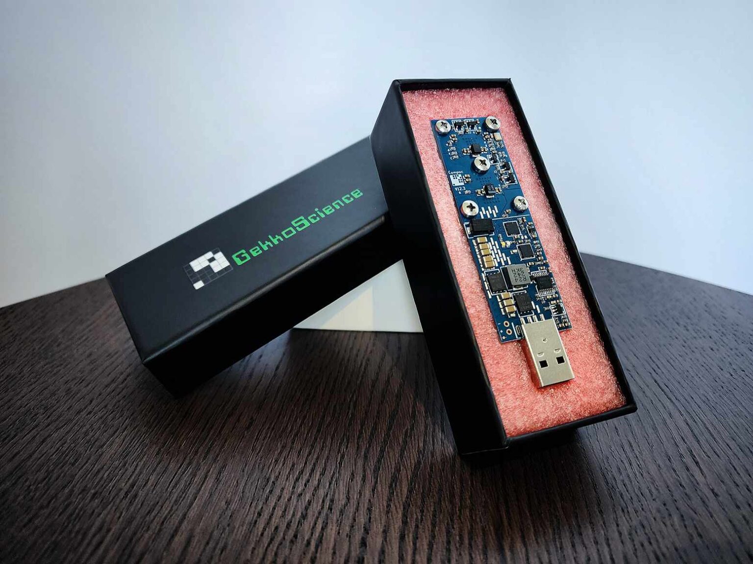 The new Stick-Miner GekkoScience Compac A1 - bitshopper.de